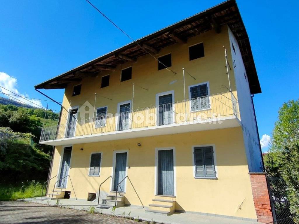 Vendita Terratetto unifamiliare in via Scarola n 3 Loranzè. Da ...
