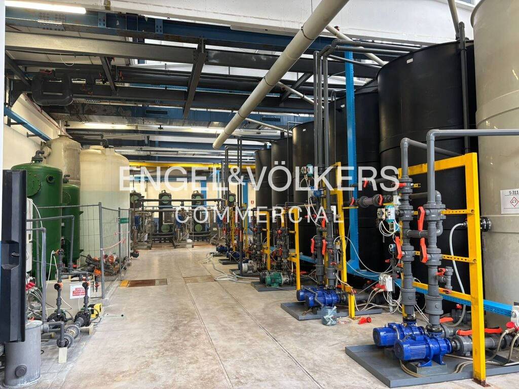 Capannone via Ernest Charles Rosenthal, Rozzano, Rif. 123913561 ...