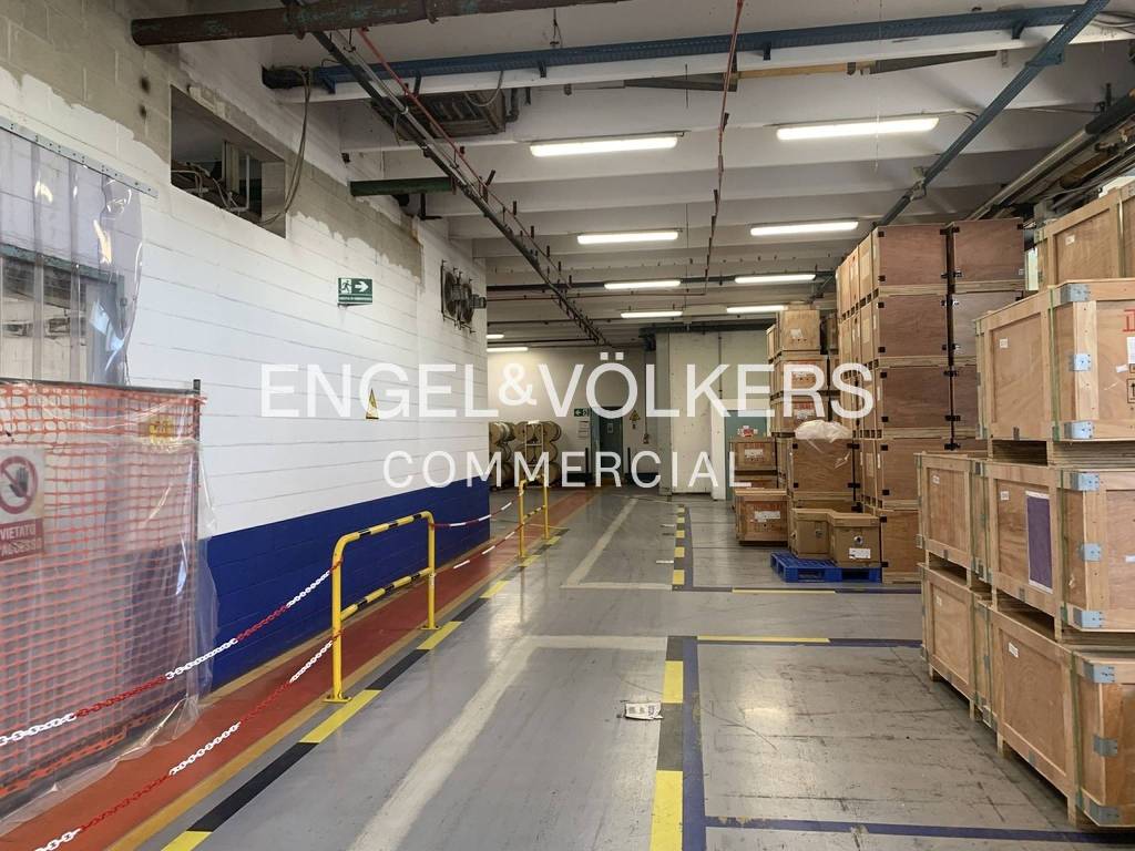 Capannone via Ernest Charles Rosenthal, Rozzano, Rif. 123913561 ...