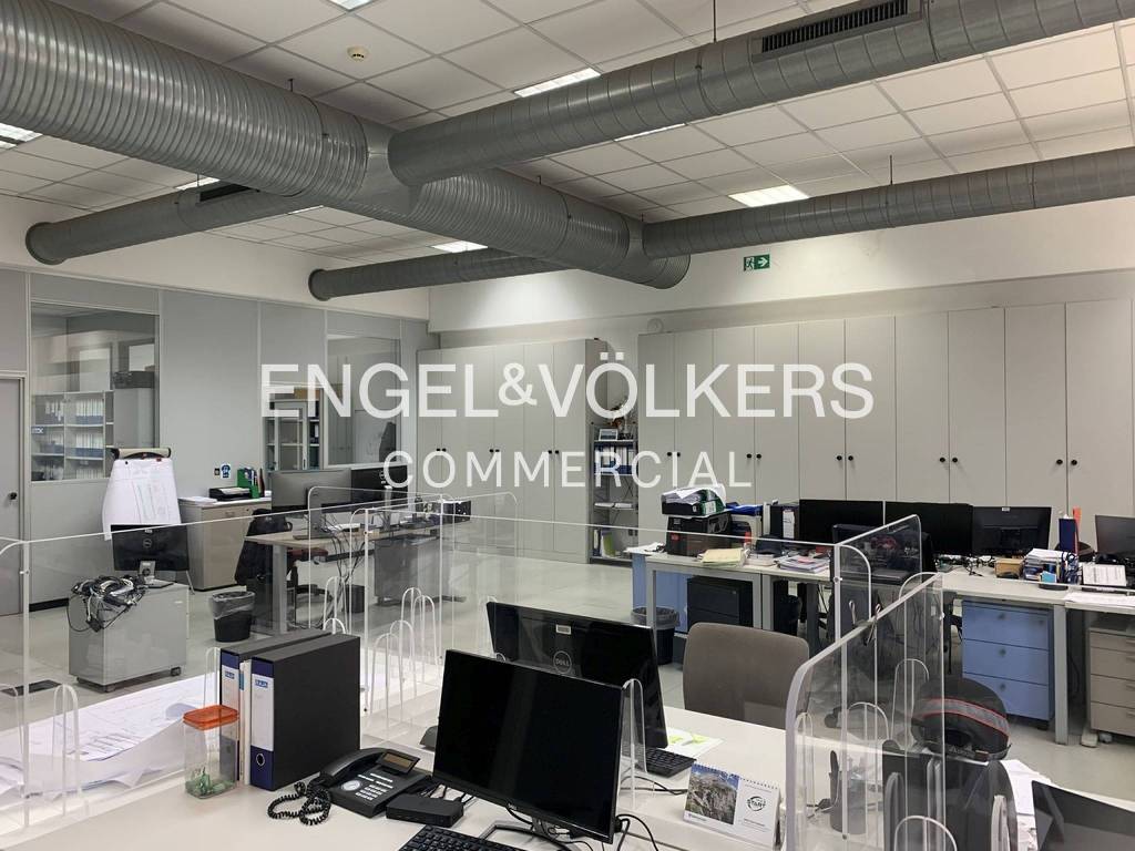 Capannone via Ernest Charles Rosenthal, Rozzano, Rif. 123913561 ...