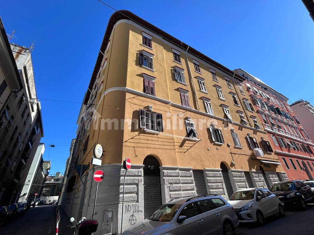 Vendita Appartamento Trieste. Bilocale in via del Pozzo. Buono stato ...