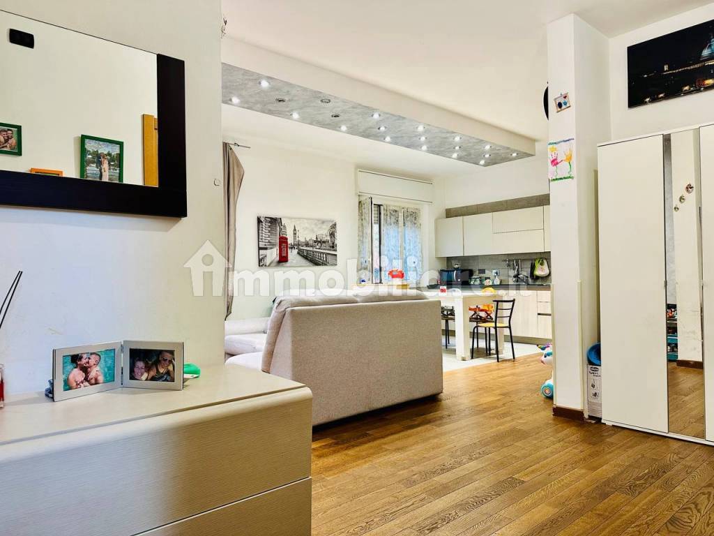 Vendita Appartamento Torino. Trilocale in Strada Lanzo 166. Ottimo ...