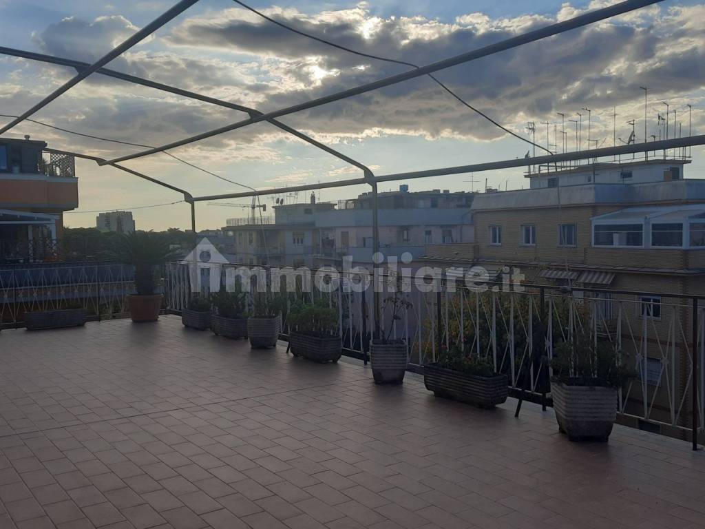 Vendita Attico in via di Torrevecchia Roma. Buono stato, con terrazza ...