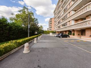 Case in vendita in Via Roberto Ago, Roma - Immobiliare.it