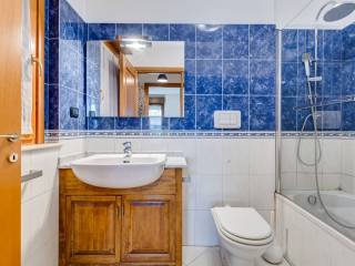 Case in vendita in Via Roberto Ago, Roma - Immobiliare.it