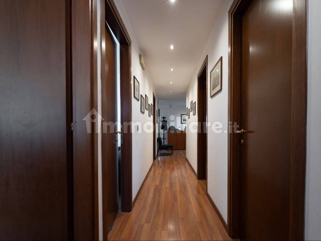 Ufficio - Studio via Marino Ghetaldi 84, Roma, Rif. 124035283 ...