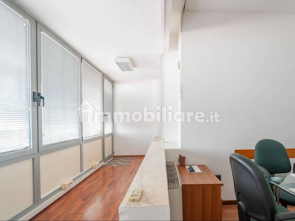 Ufficio - Studio via Marino Ghetaldi 84, Roma, Rif. 124035283 ...