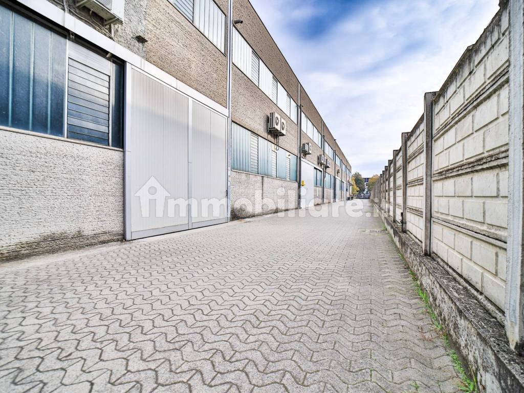 Warehouse, Liscate, Ref. 124069883 - Immobiliare.it