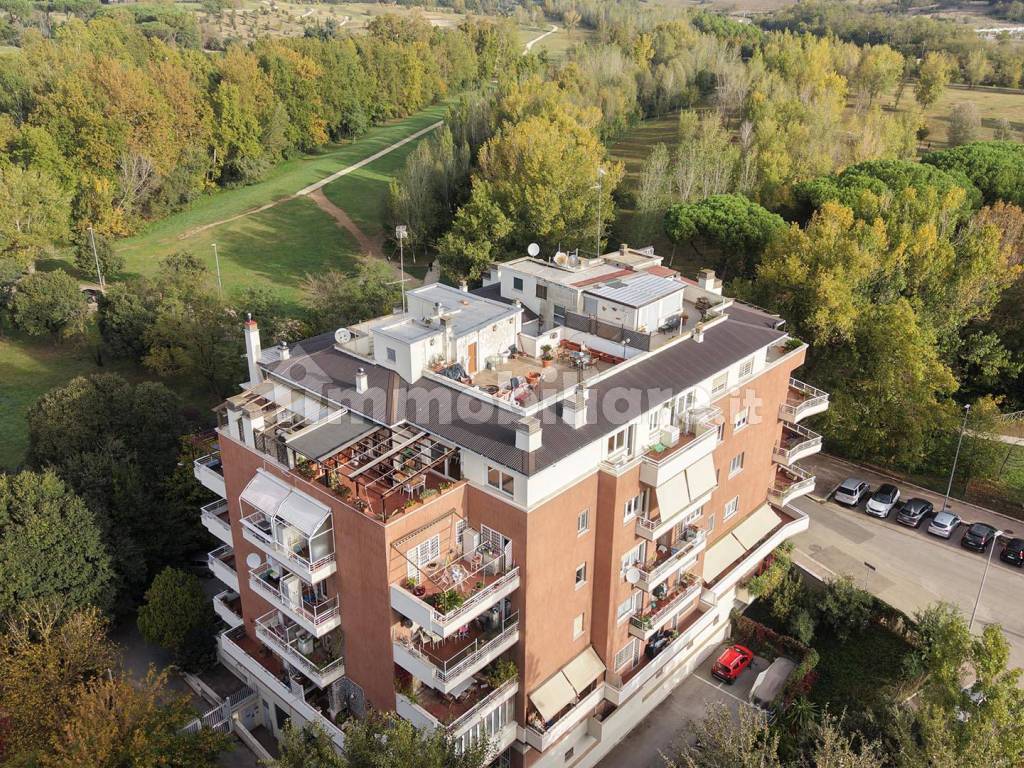 Vendita Appartamento Roma. Trilocale in via Bruno Barilli. Ottimo stato ...