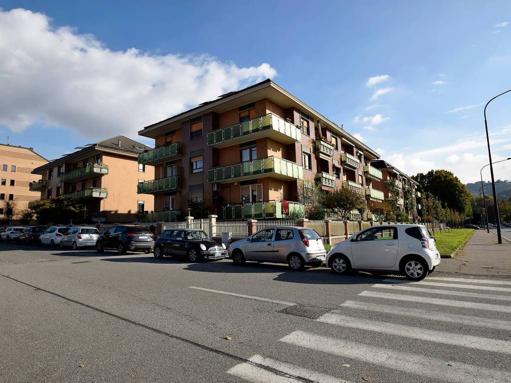 Vendita Appartamento Torino. Trilocale in via Metastasio 27. Da ...