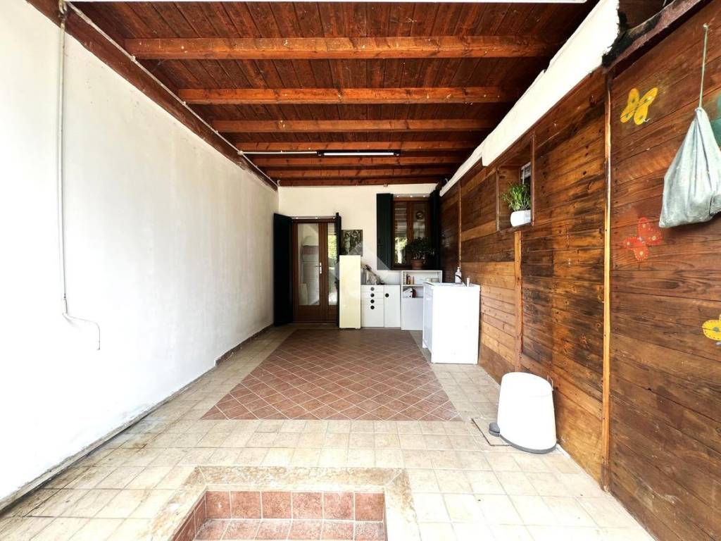 Venda Moradia em banda em via Lanzaghe 1 Silea. Bom estado ...