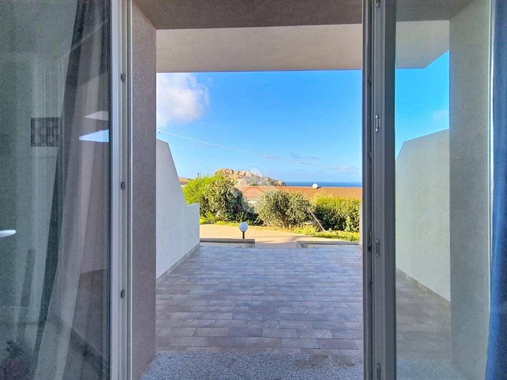 Vendita Appartamento Castelsardo. Trilocale in via Li Russi 44. Nuovo ...