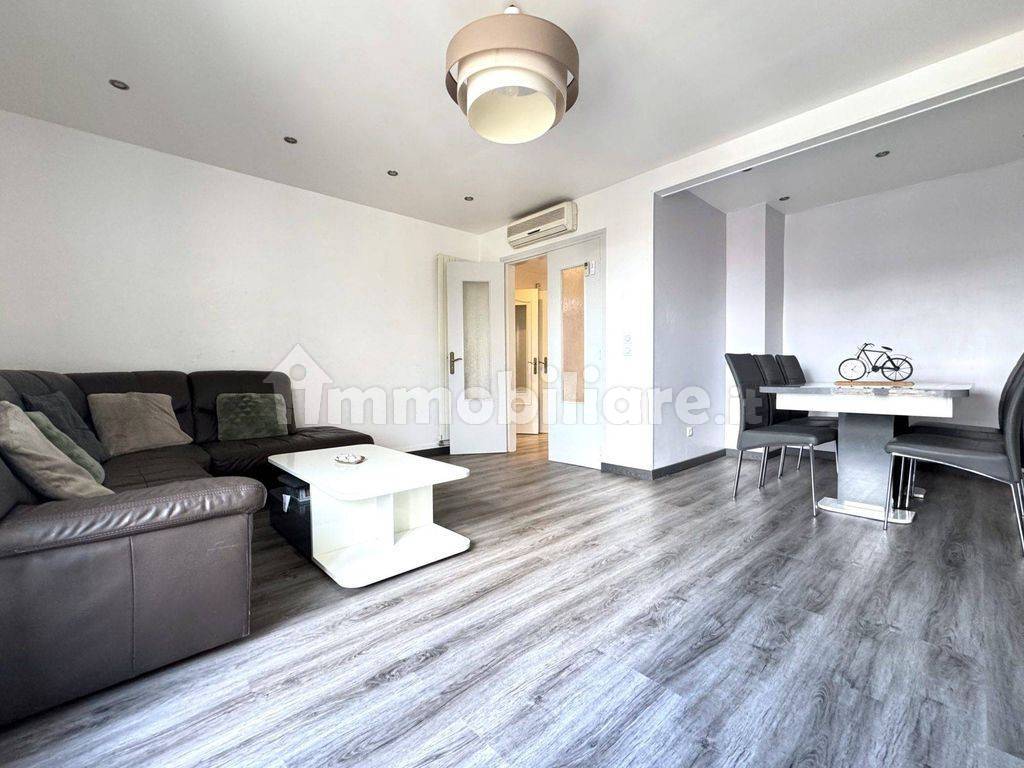 Vendita Villa unifamiliare Vitry-sur-Seine. 165 m², rif. 124041253