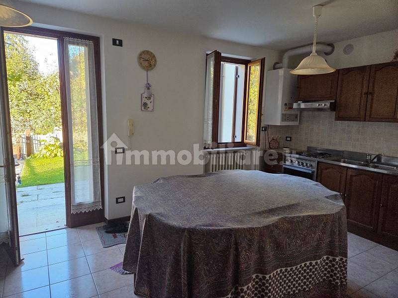 Vendita Appartamento Bosco Chiesanuova. Trilocale, Ottimo stato, piano ...