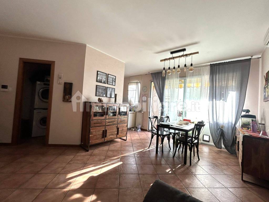 Vendita Appartamento Calenzano. Trilocale in via Sandro Pertini 110 ...