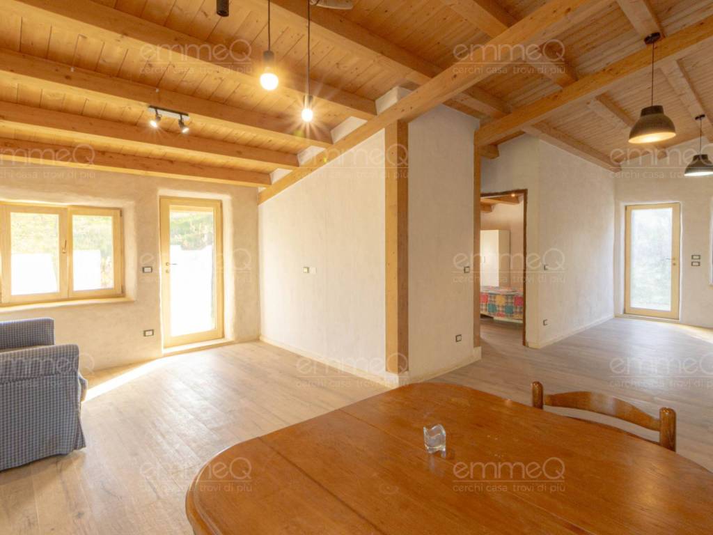 Sale Two-family villa in Contrada Cozzo Valente Castelbuono. Good ...