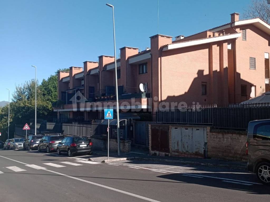 Affitto Appartamento Fiano Romano. Bilocale in via Umberto Terracini 3A ...