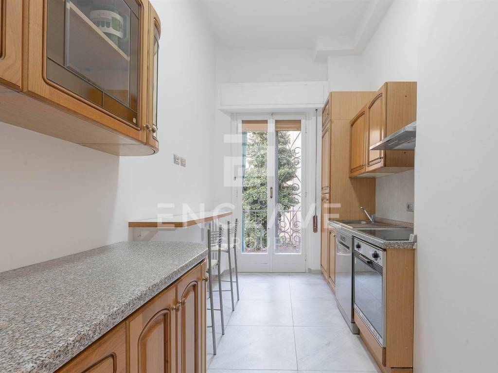 Stanza doppia in affitto, affittasi camera doppia via Francesco De ...