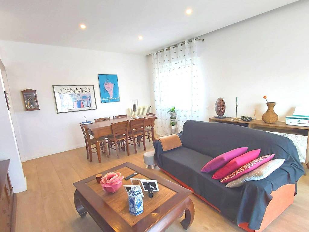 Vendita Appartamento in viale Loano. Riccione. Ottimo stato, secondo ...