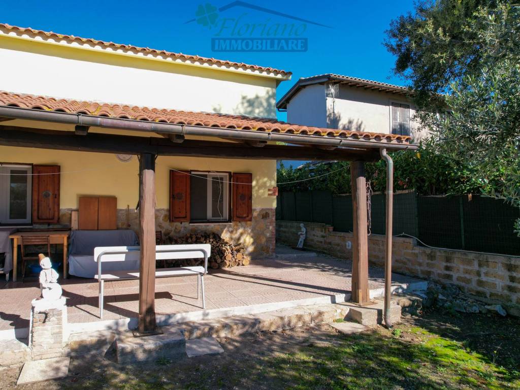 Sale Two-family villa in Strada Pescia Fiorentina Chiarone Capalbio ...