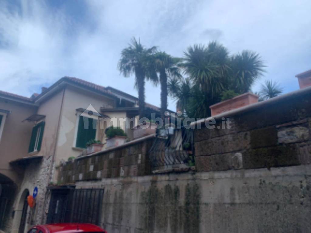 Asta per garage - parcheggio, via Mainolfi, Trescine Cervinara, rif ...