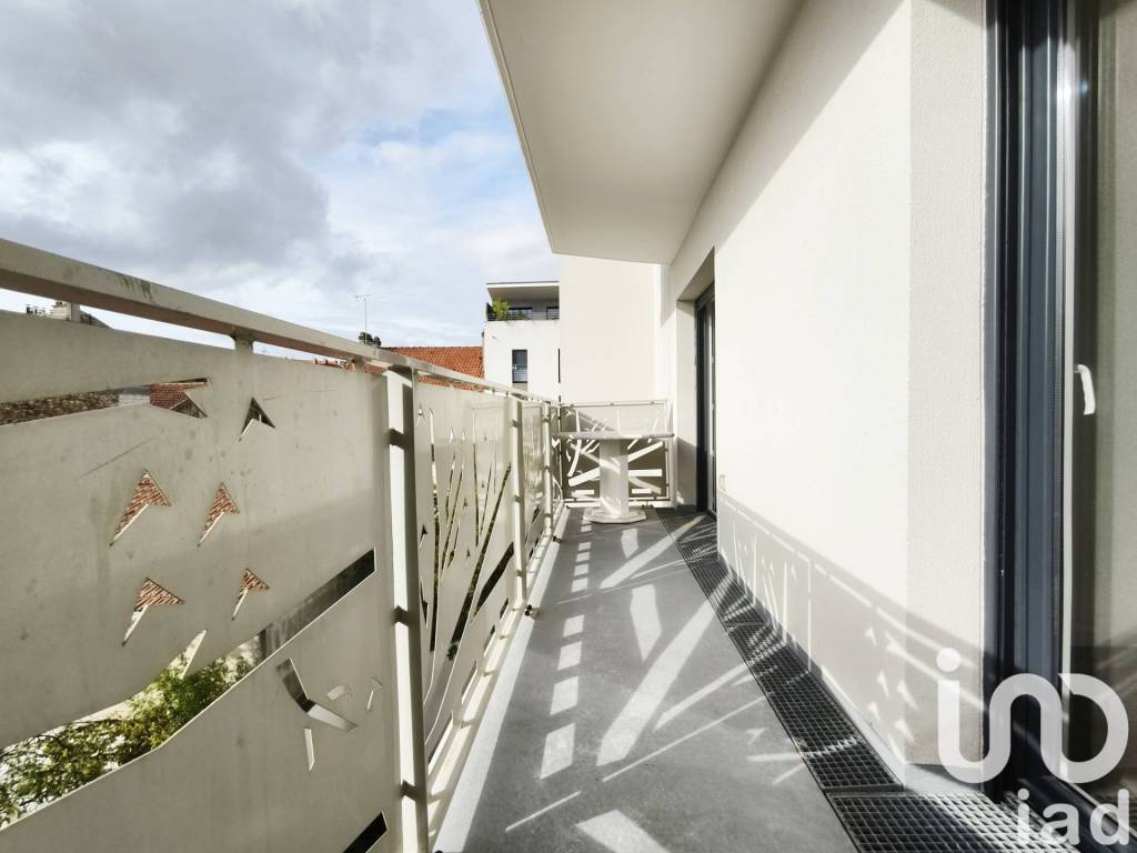 Vendita Appartamento Vitry-sur-Seine. Trilocale, Posto auto, con ...