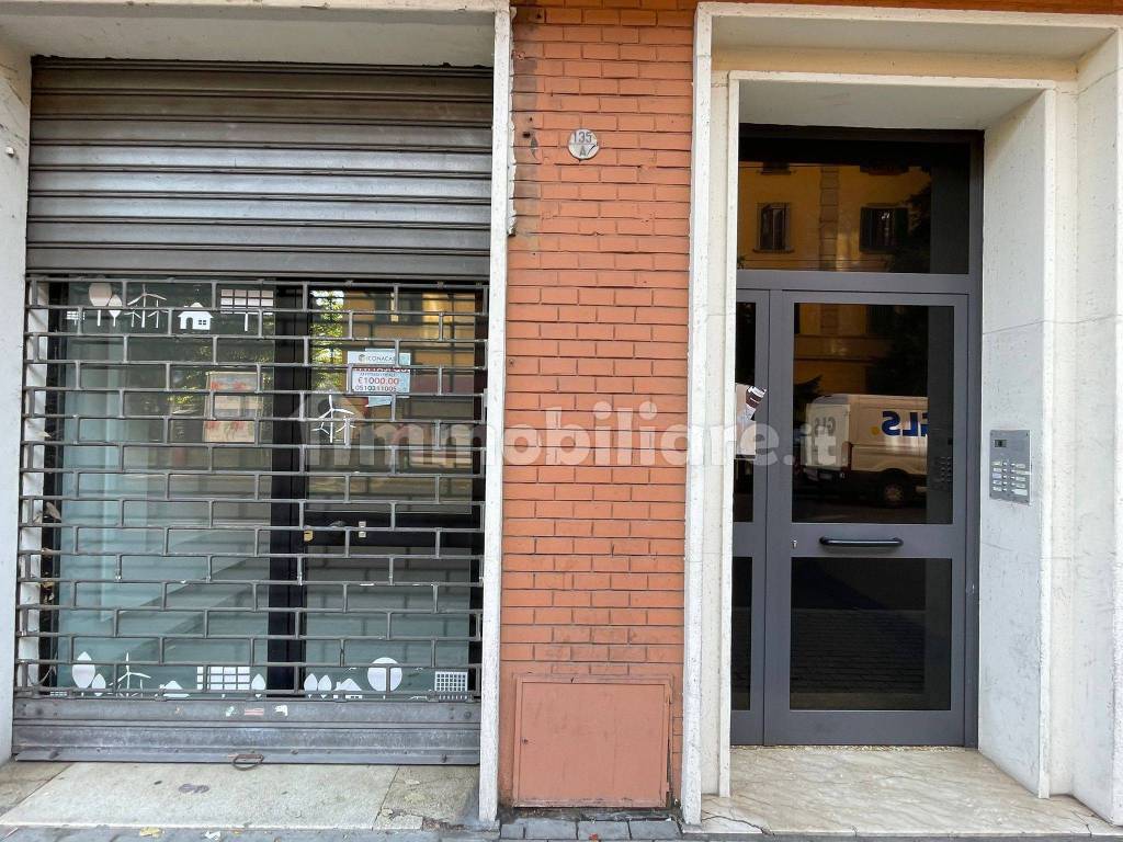 Locale commerciale via Andrea Costa 135, Bologna, Rif. 124577395 ...