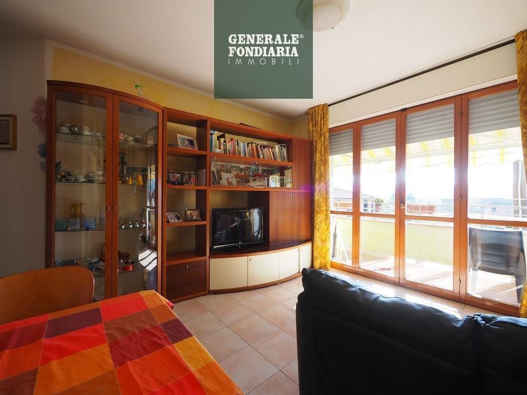 Vendita Appartamento Bolano. Quadrilocale in via Genova 182. Buono ...