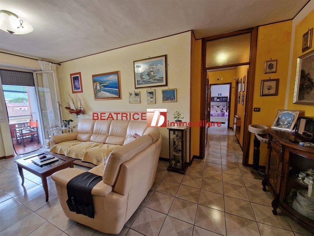 Sale Apartment in via Vecchi Pardini. Lucca. Good condition, third ...