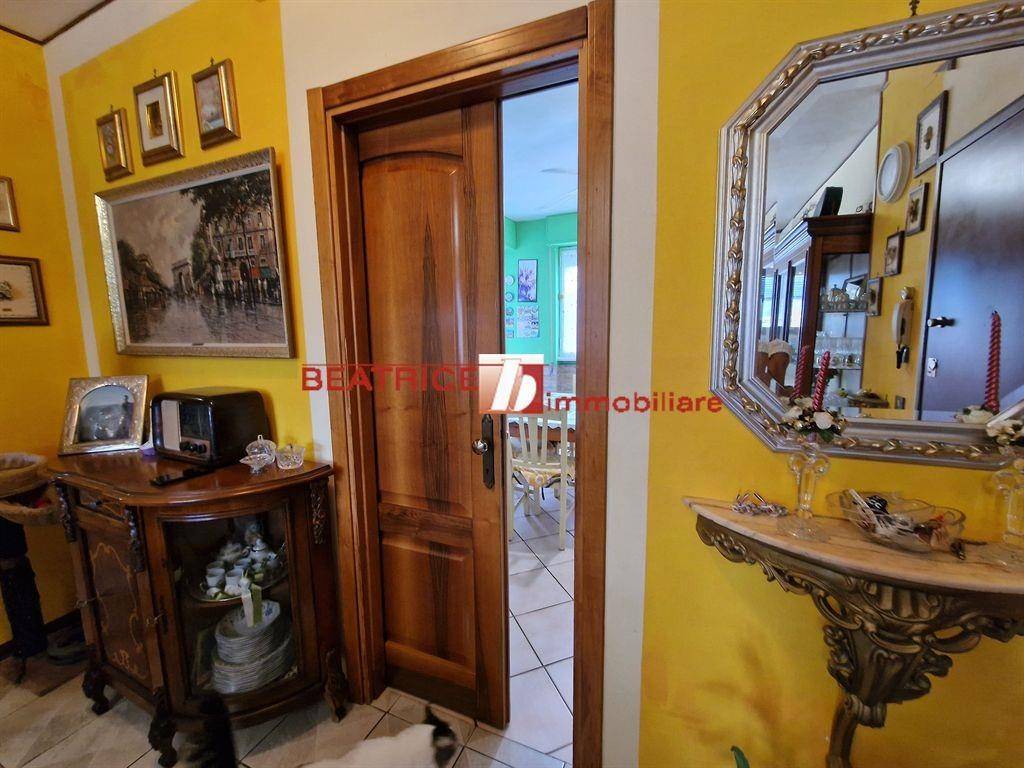 Sale Apartment in via Vecchi Pardini. Lucca. Good condition, third ...