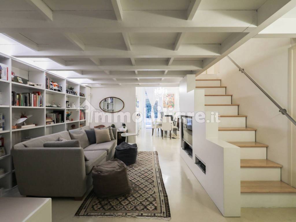 Vendita Appartamento Milano. Trilocale in viale Coni Zugna. Ottimo ...