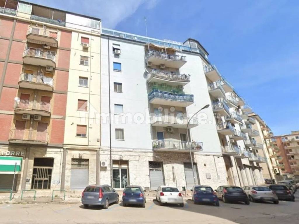 Locale commerciale via Taranto, 91, Foggia, Rif. 124627333 - Immobiliare.it