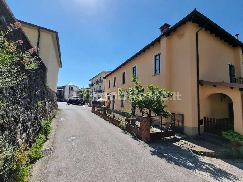 Vendita Appartamento in via Alessandro Volta No Number. Piazza al ...