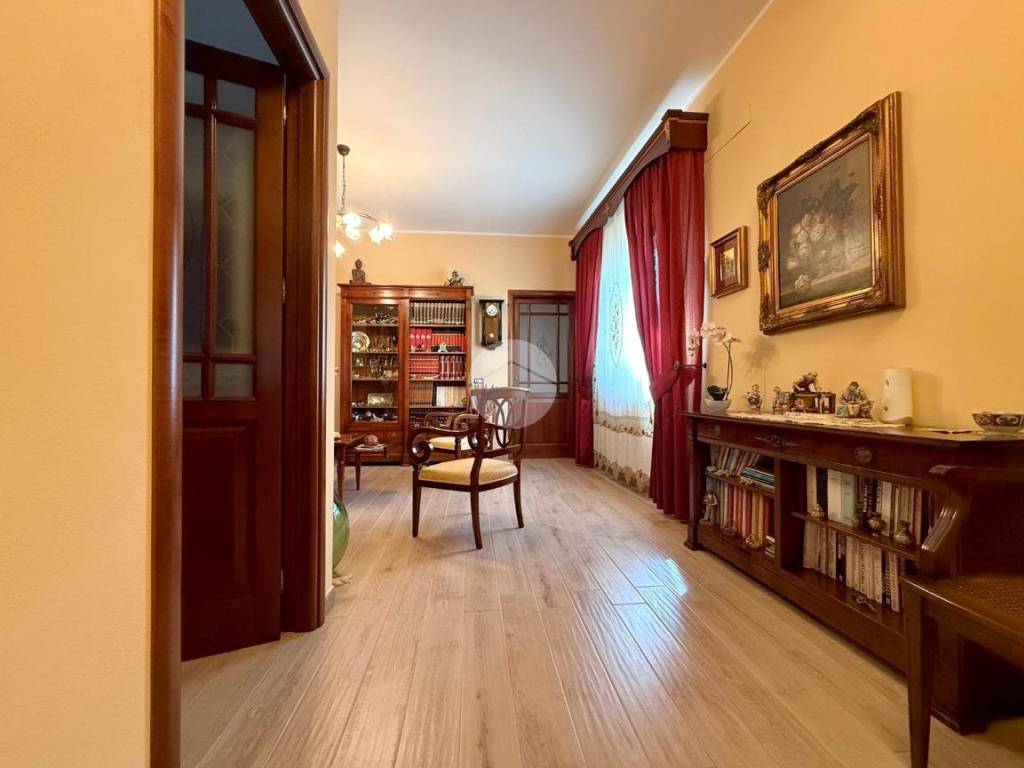 Vendita Villa bifamiliare in via Angelo Morello 28 Carini. Buono stato ...