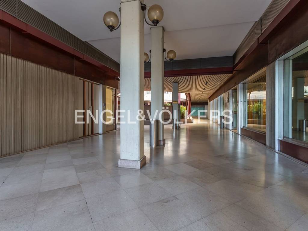 Ufficio - Studio via Cristoforo Colombo 163, Roma, Rif. 124697345 - Immobiliare.it
