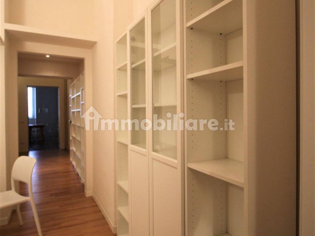 Affitto Appartamento Milano. Trilocale in piazza Antonio Gramsci ...