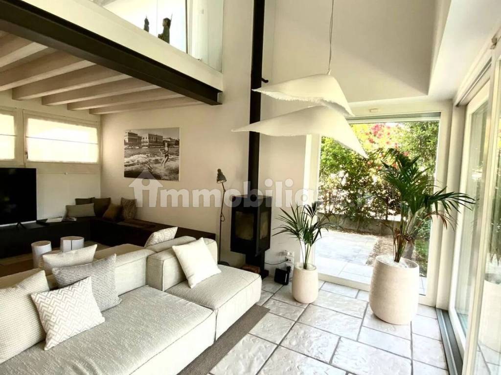 Affitto Villa unifamiliare in via Arrigo Boito, 16 Jesolo. Buono stato ...