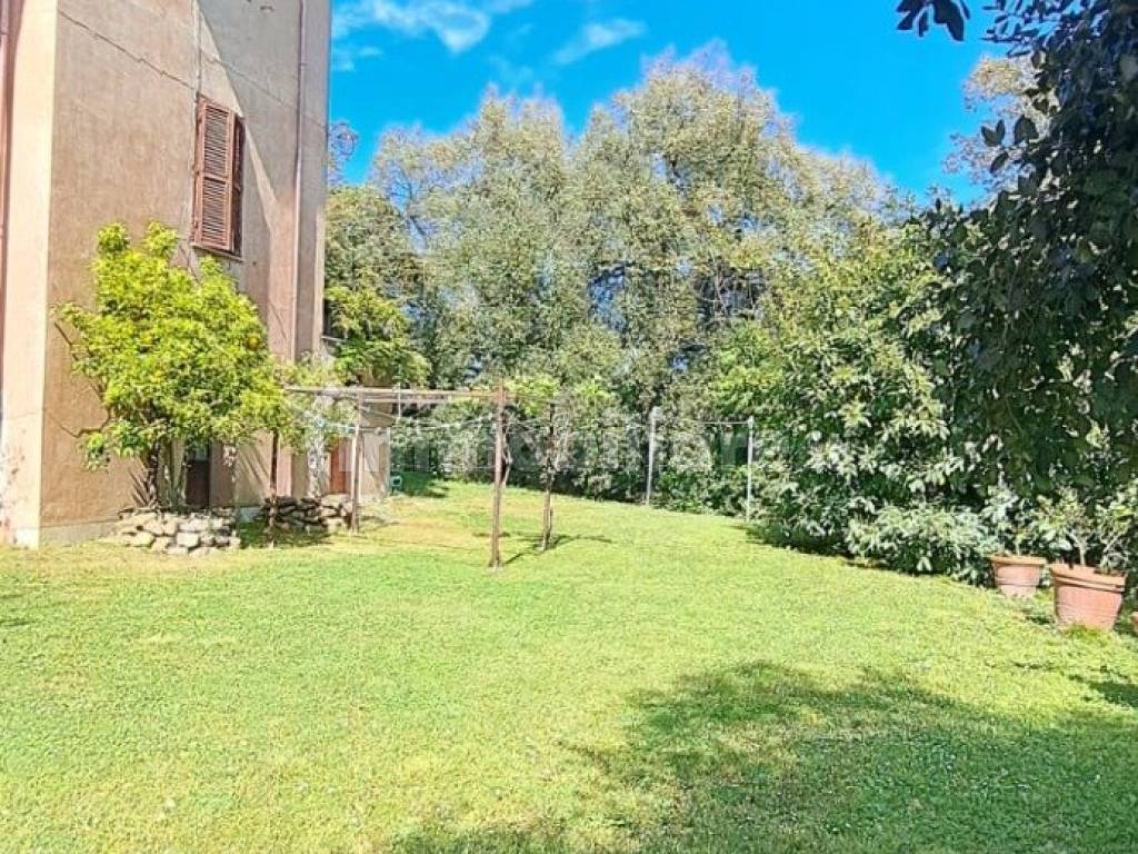 Affitto Villa unifamiliare in via Forno Saraceno Roma. Buono stato ...