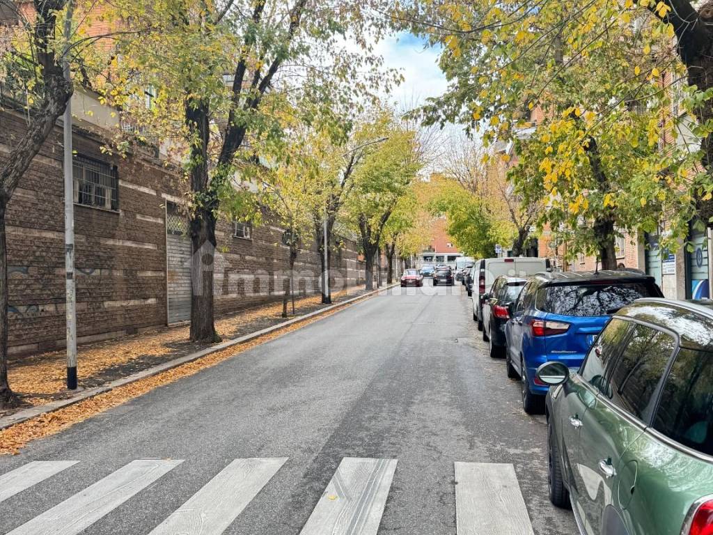 Locale commerciale, Roma, Rif. 124725945 - Immobiliare.it