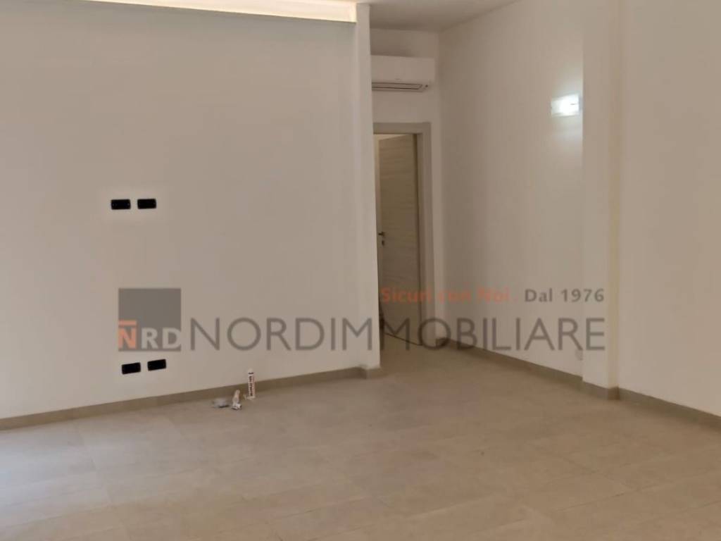 Affitto Appartamento Brescia. Trilocale in via Crocifissa di Rosa ...