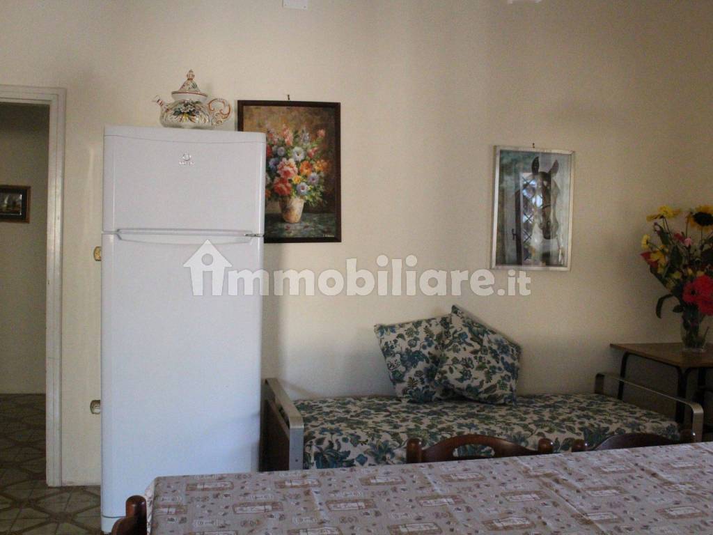 Vendita Villa unifamiliare in Strada Comunale Moschettini Racale. Buono ...