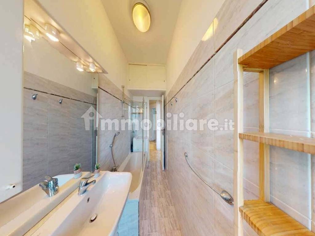 Stanza in affitto in Appartamento, affittasi camera via Luigi Bertelli ...