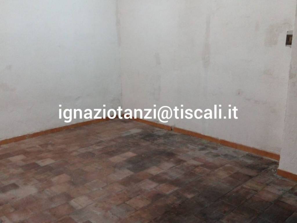 Garage - Box via Francesco Borromini, Barletta, Rif. 124886063 ...