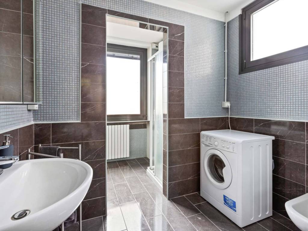 Stanza in affitto in Appartamento, affittasi camera via Privata Deruta ...