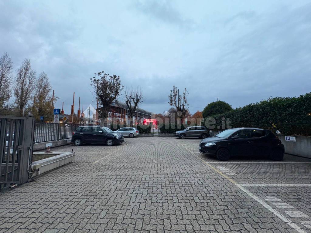 Posto auto - moto via Nole 21/B, Torino, Rif. 124944323 - Immobiliare.it