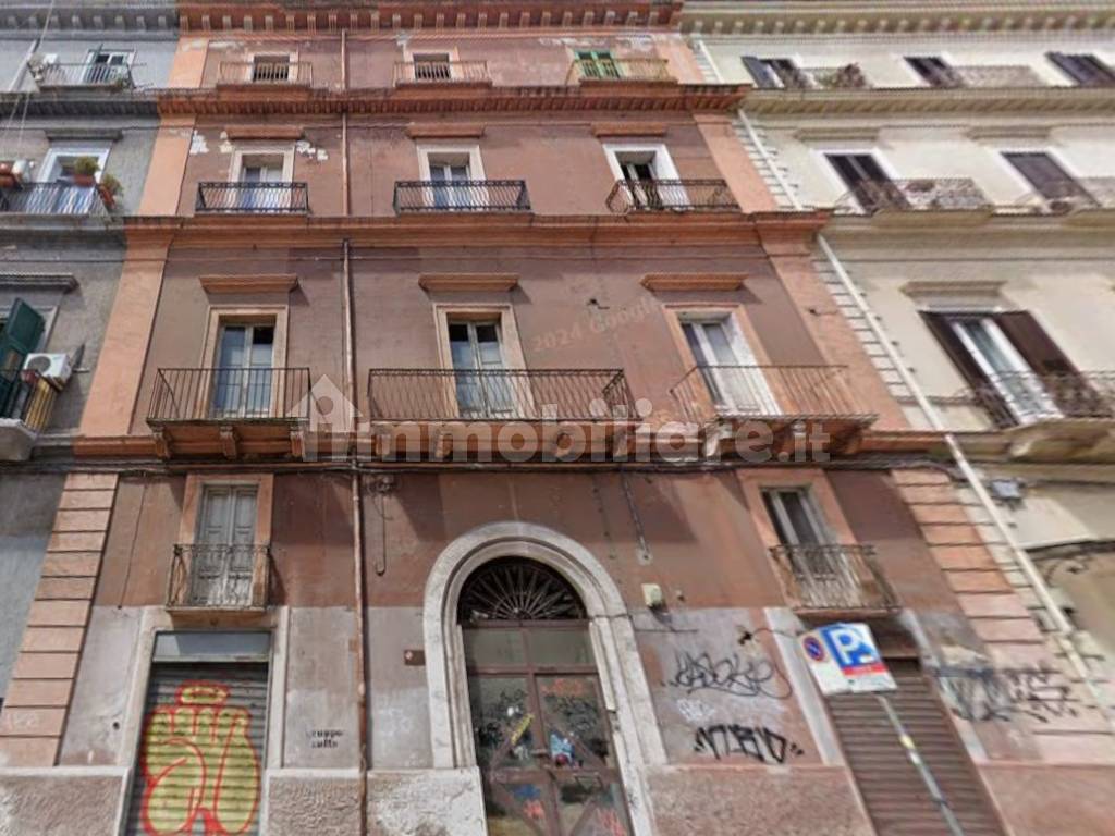 Palazzo - Edificio via Camillo Benso di Cavour 42, Taranto, Rif ...