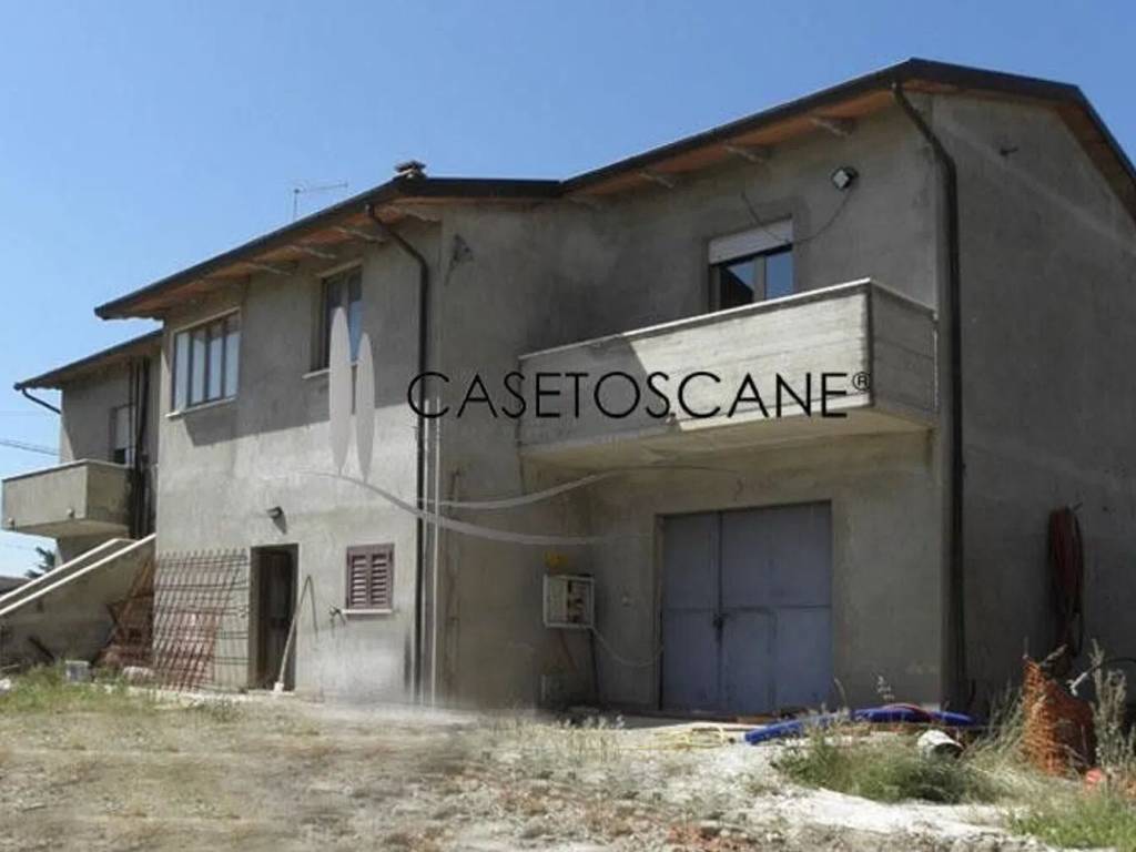 Vendita Appartamento Marciano della Chiana. Trilocale, Da ristrutturare ...