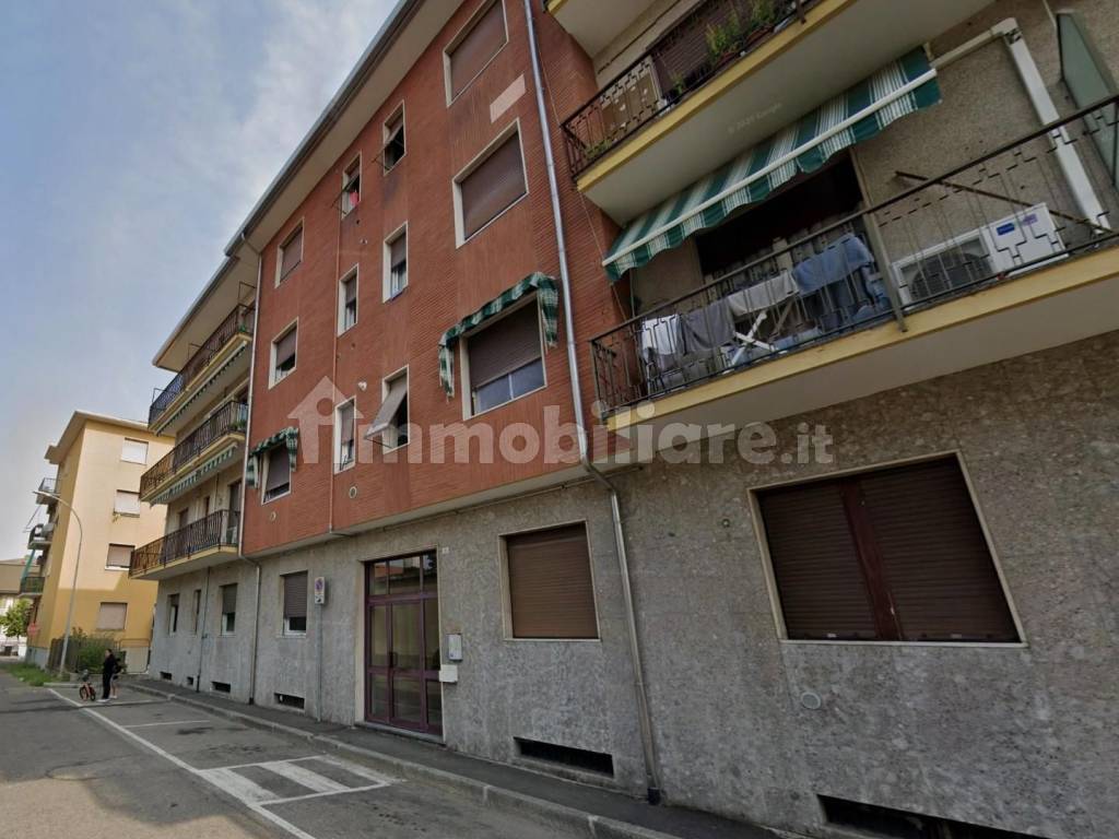 Asta per appartamento, via Filippo Turati, 20, Centro Parabiago, rif ...