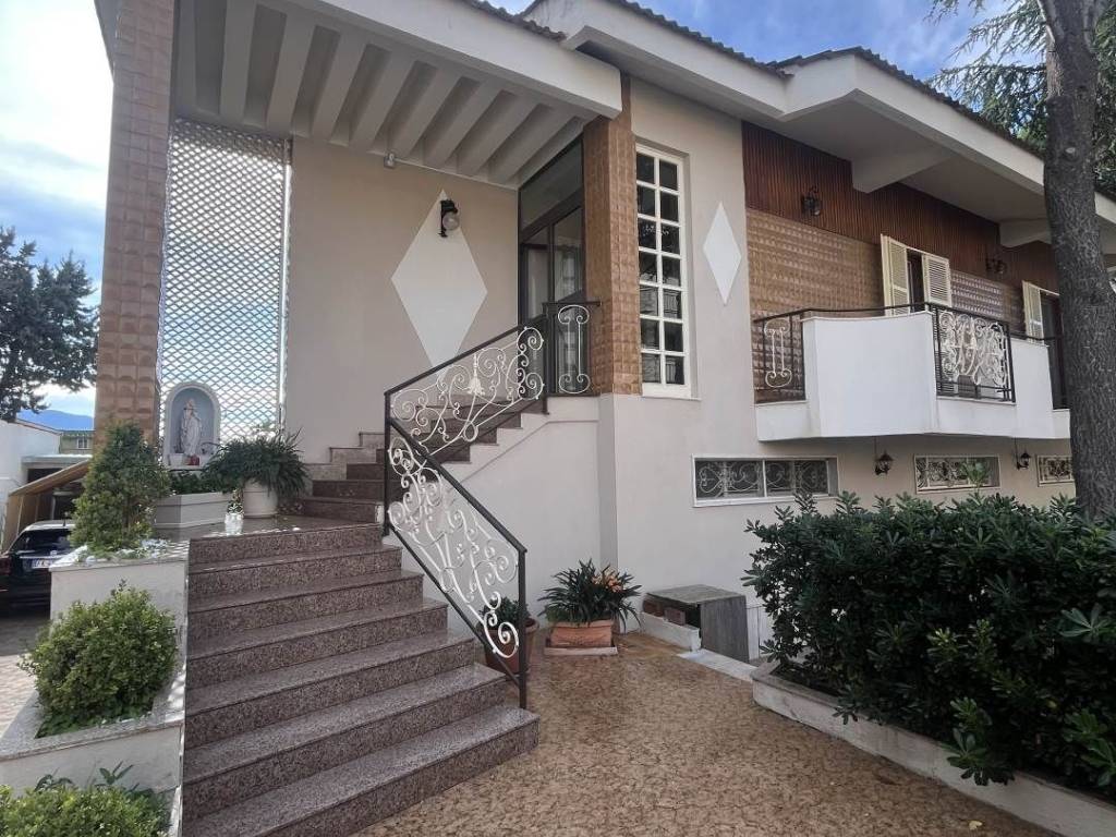 Vendita Appartamento Trecase. Quadrilocale in via Casa Cirillo. Buono ...