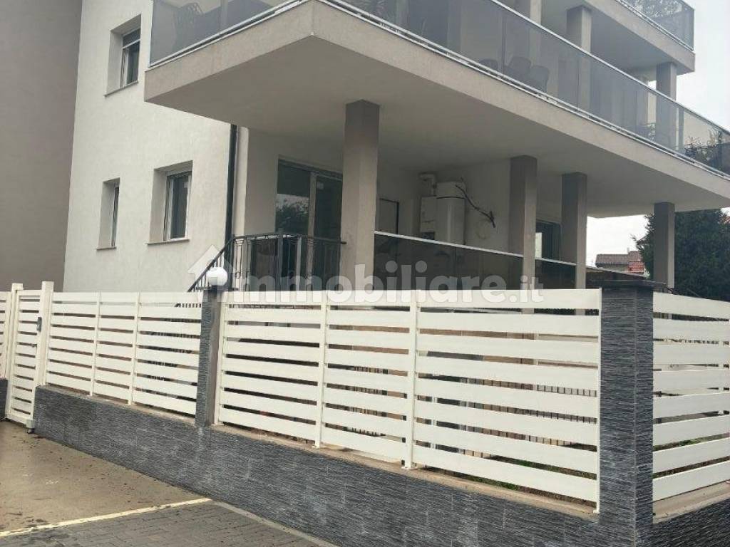 Affitto Appartamento Arluno. Bilocale in via Don Siro Porro 6. Nuovo, su più livelli, posto auto ...